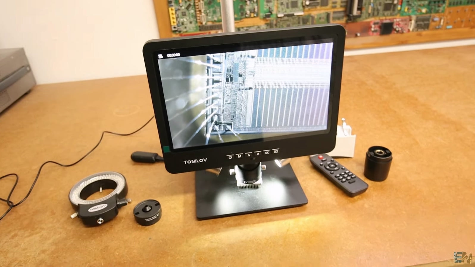 Tomlov Microscope Review: Soldering Precision in Focus